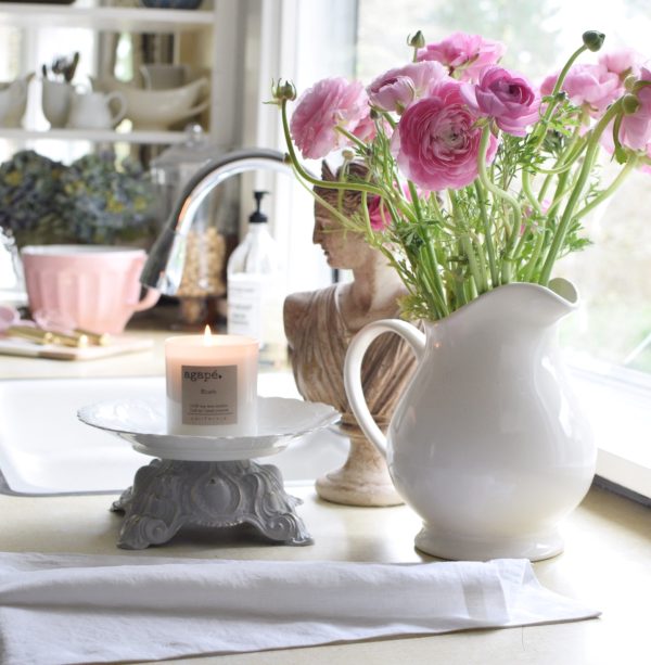 Our 100 Year Old Farmhouse Spring Tour – Hallstrom Home