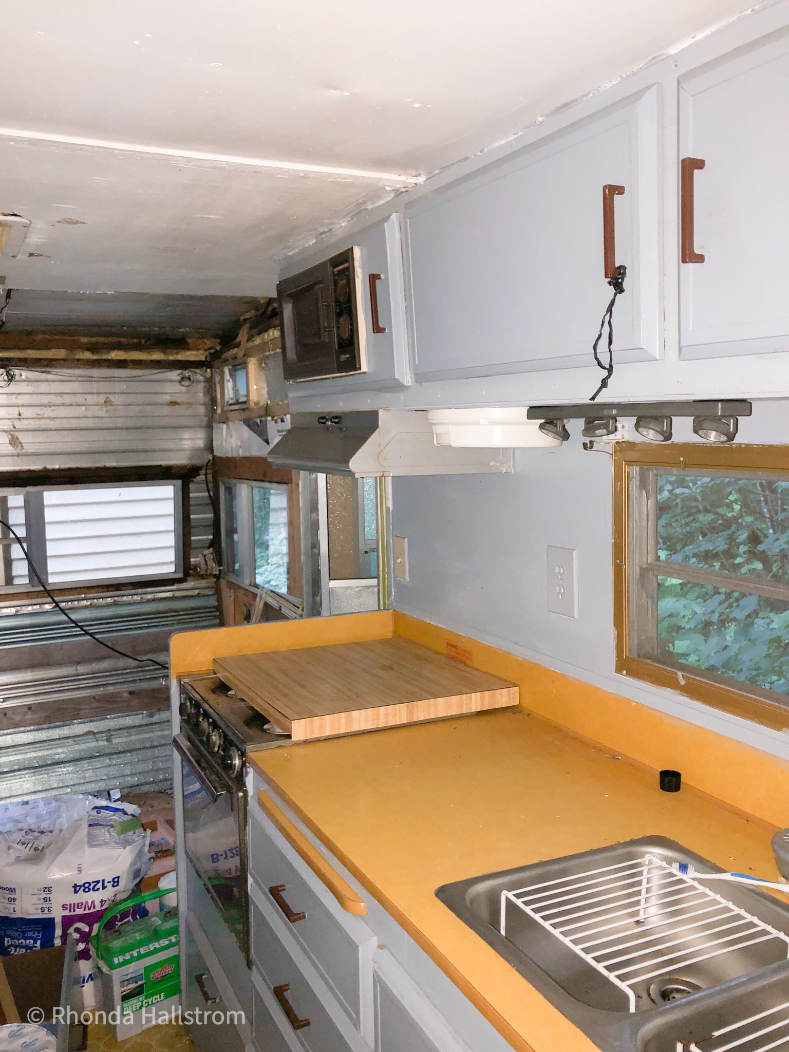 Beginner Vintage Trailer Remodel – Hallstrom Home