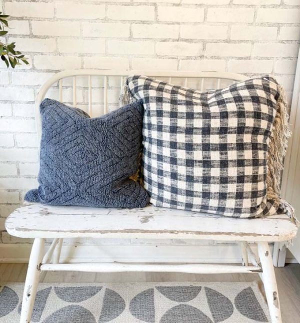 20 Modern Farmhouse Throw Pillows – Hallstrom Home