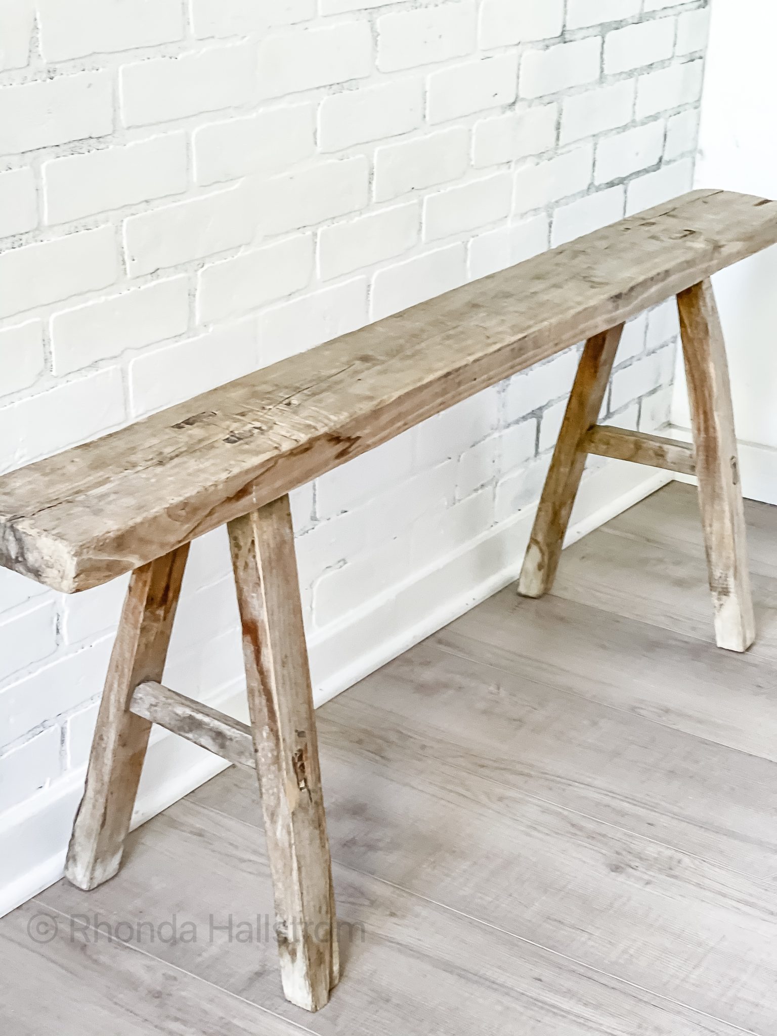 Farmhouse Style Benches – Hallstrom Home