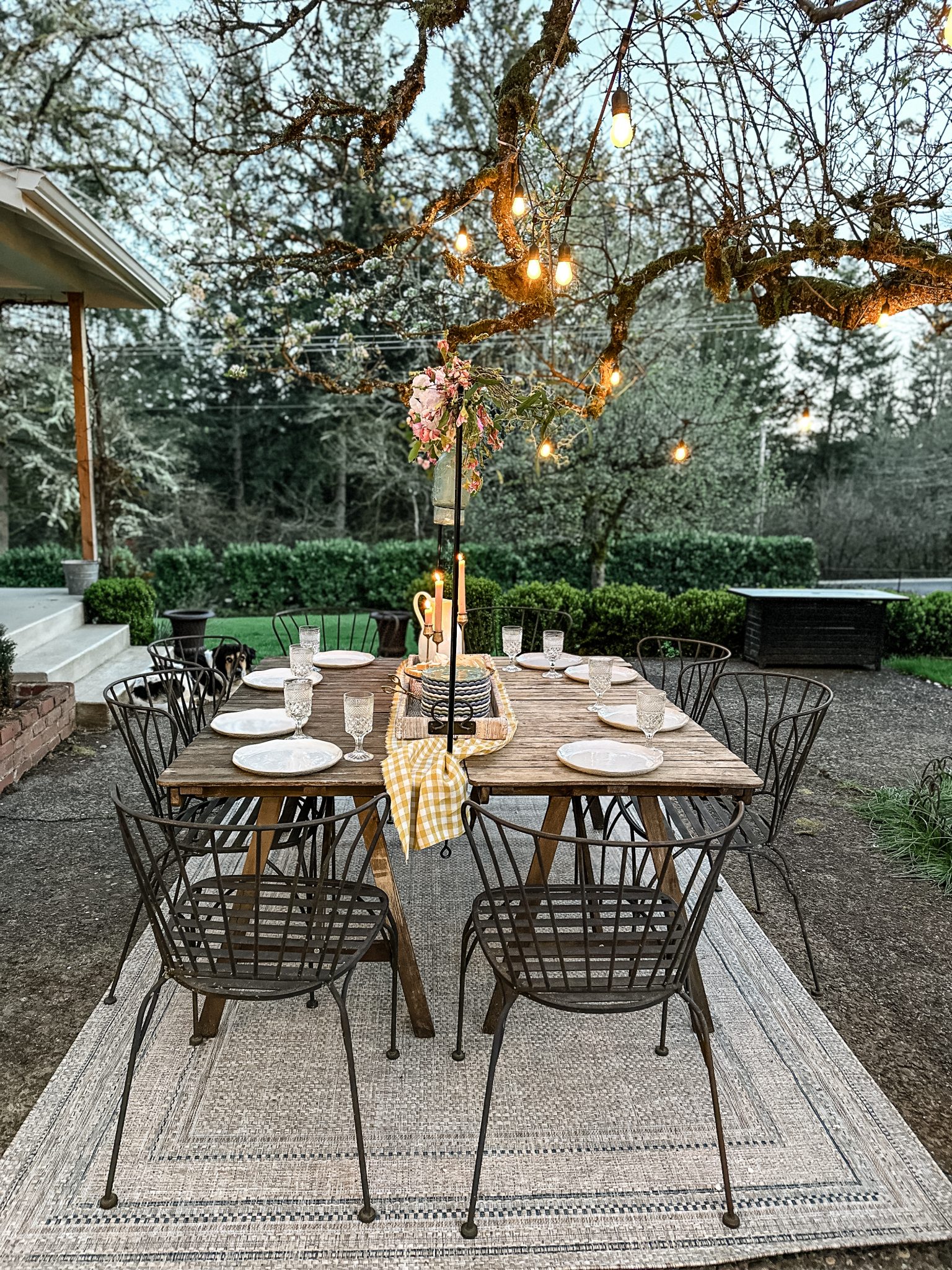 Simple French Country Table Setting – Hallstrom Home